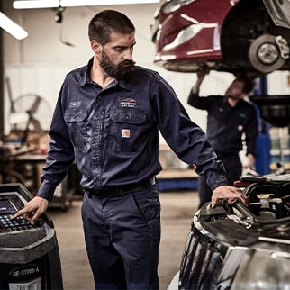 Mechanic Uniforms & Automotive Solutions | Cintas